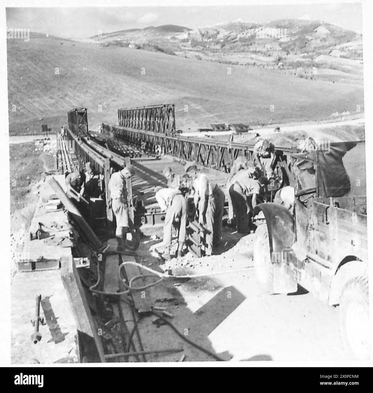 Wooden beams bailey bridge hi-res stock photography and images - Alamy