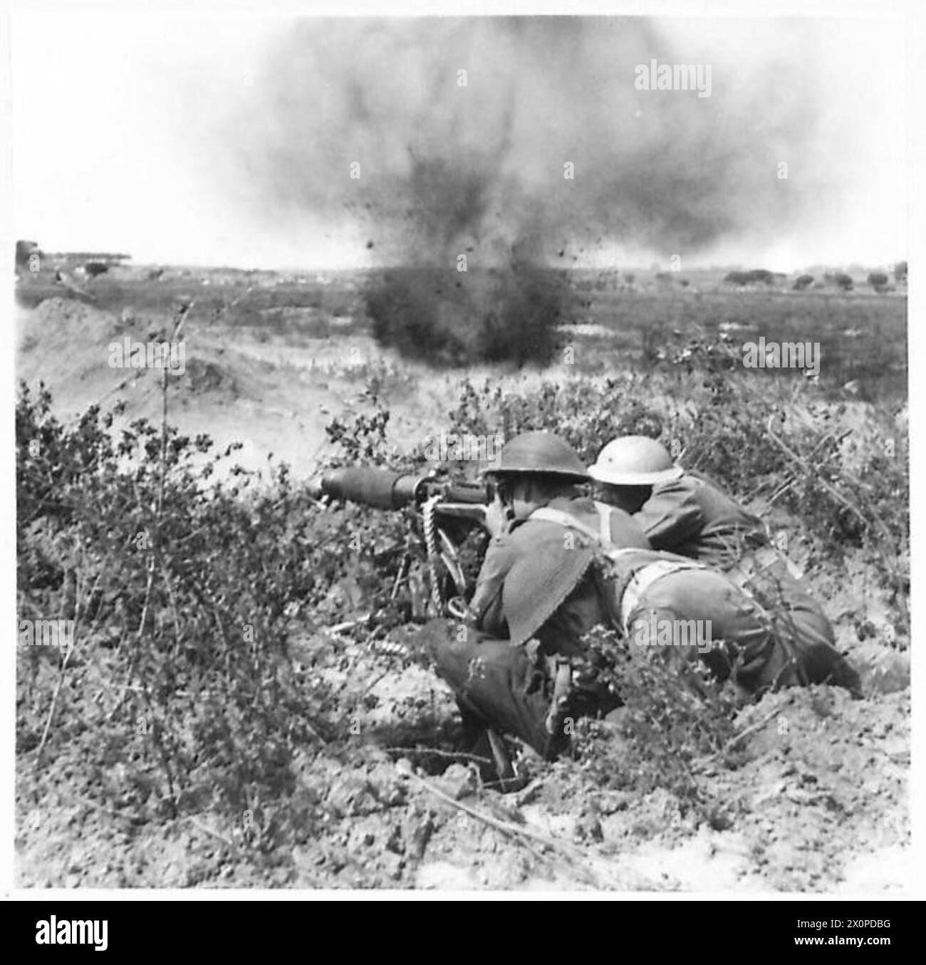 FIFTH ARMY : ACTION ON THE BRIDGEHEAD - The machine gun post under ...
