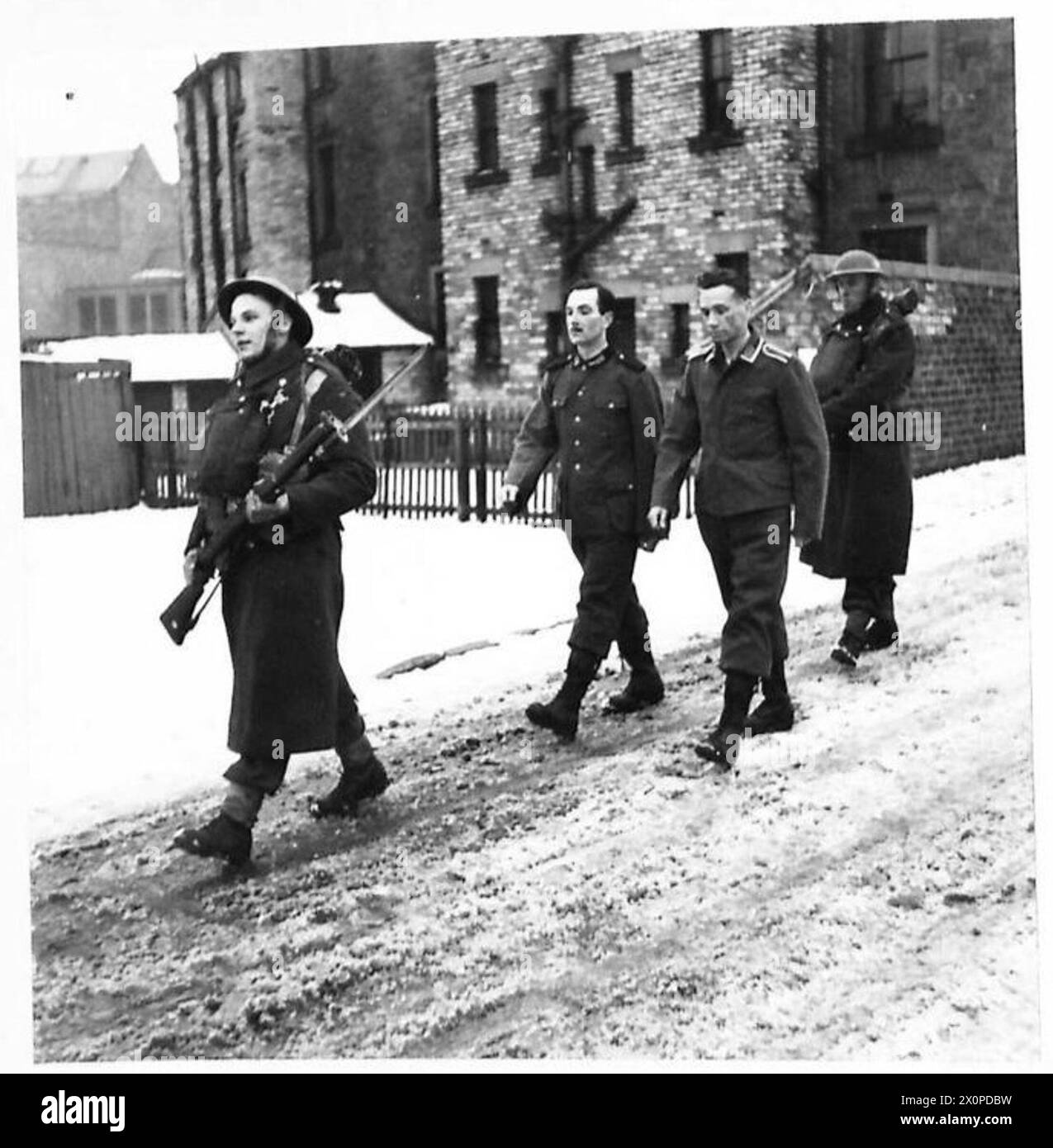 "SECURITY WEEK" - A SCOTTISH EXPERIMENT - Two captured "Germans" being ...