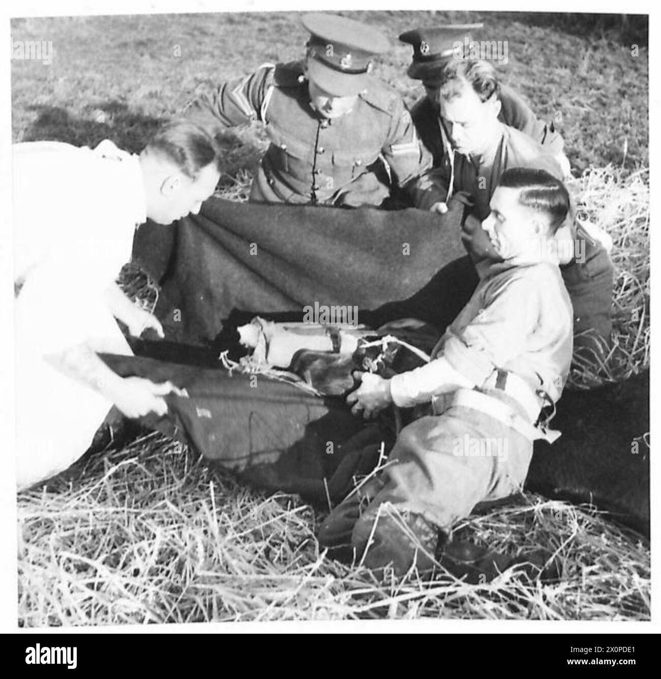 THE ROYAL ARMY VETERINARY CORPS - Administering the chloroform; a ...