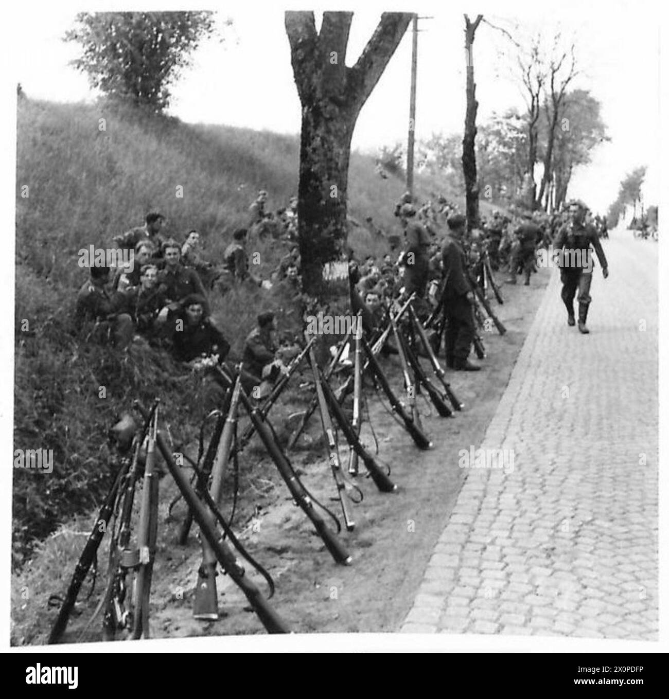 DISARMING THE GERMAN SOLDIERS CROSSING THE DANISH FRONTIER - Germans ...