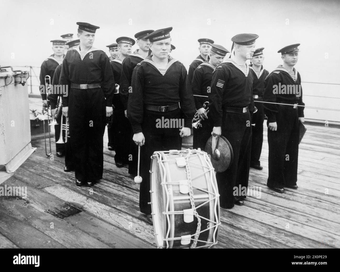 THE BRITISH NAVY'S GIFT TO RUSSIA. 29 TO 31 MAY 1944, ROSYTH. THE ...