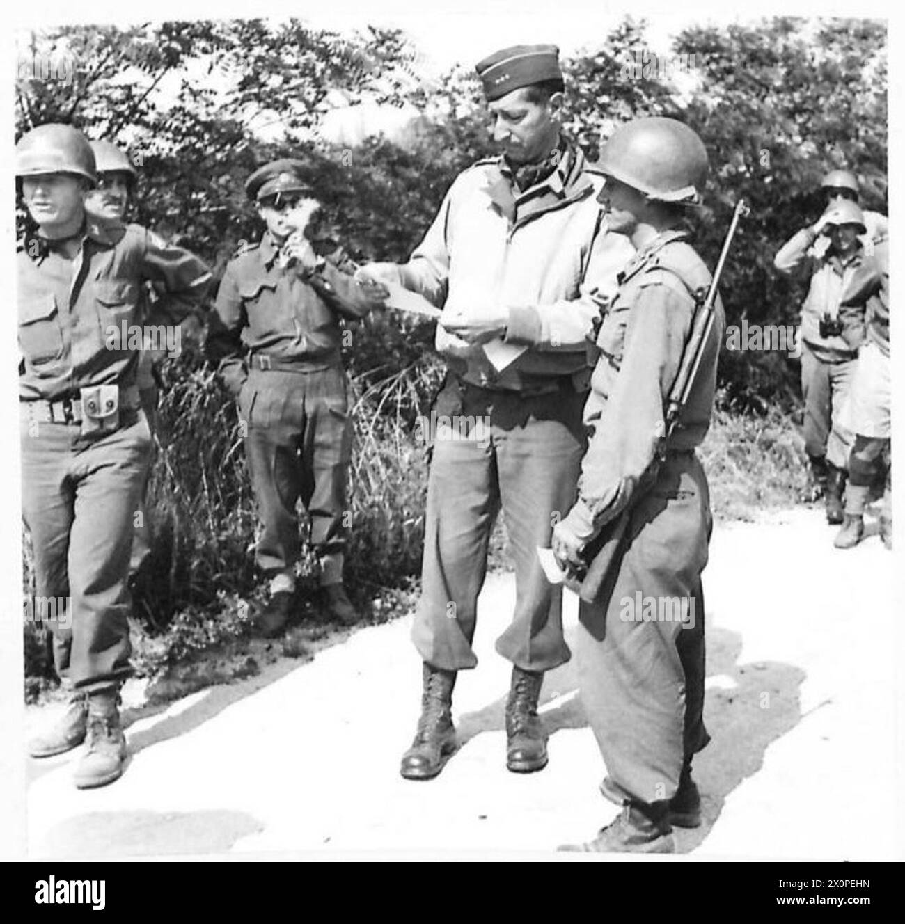 FIFTH ARMY JOINS WITH BRIDGEHEAD FORCES - General Mark W. Clark, Fifth ...