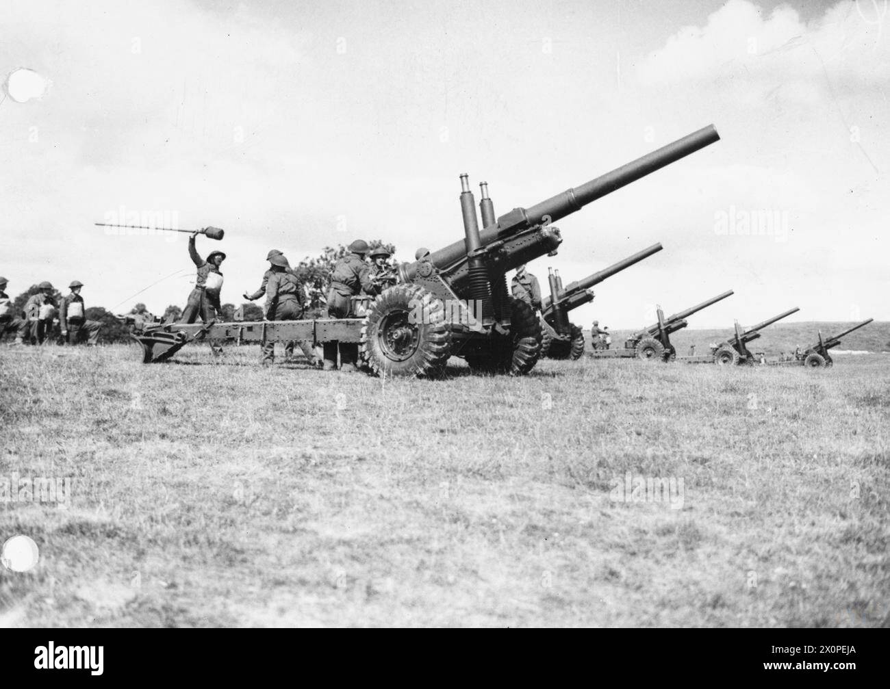 British 5 5 inch artillery gun hi-res stock photography and images - Alamy