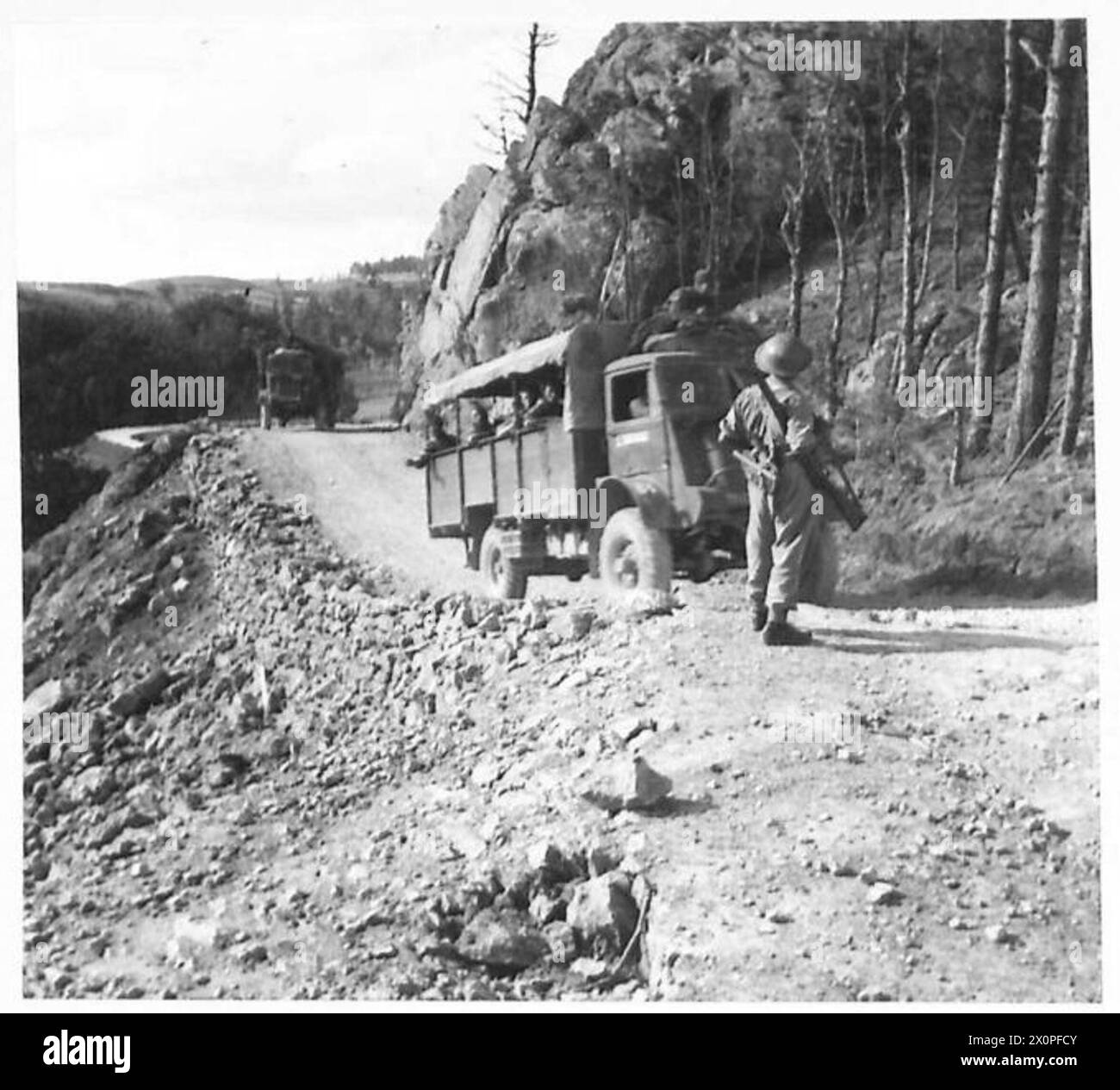 THE BRITISH ARMY IN NORTH AFRICA, SICILY, ITALY, THE BALKANS AND ...