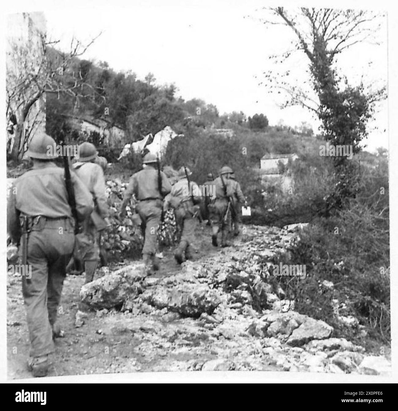 THE 2ND FRENCH MOROCCAN DIVISION COMMANDED BY GENERAL DODY RELIEVE THE ...