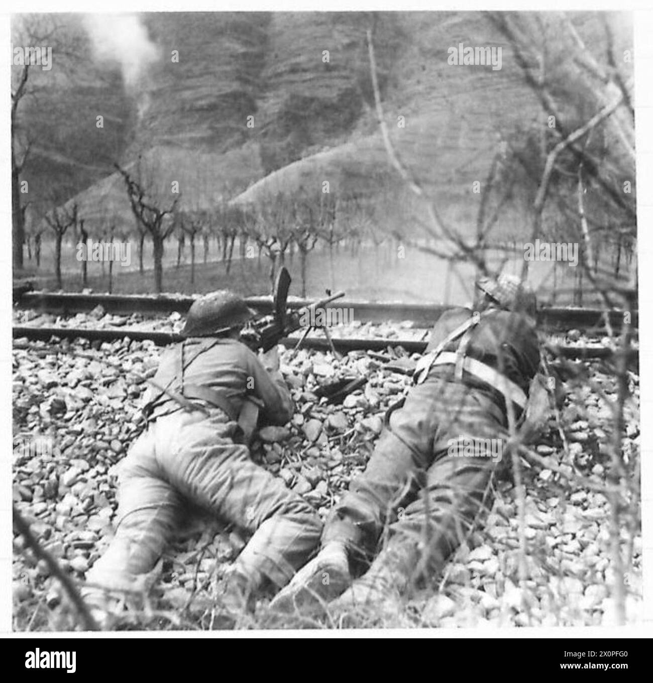 78 DIVISION TRAINING SCHOOL - A demonstration platoon of the Royal ...