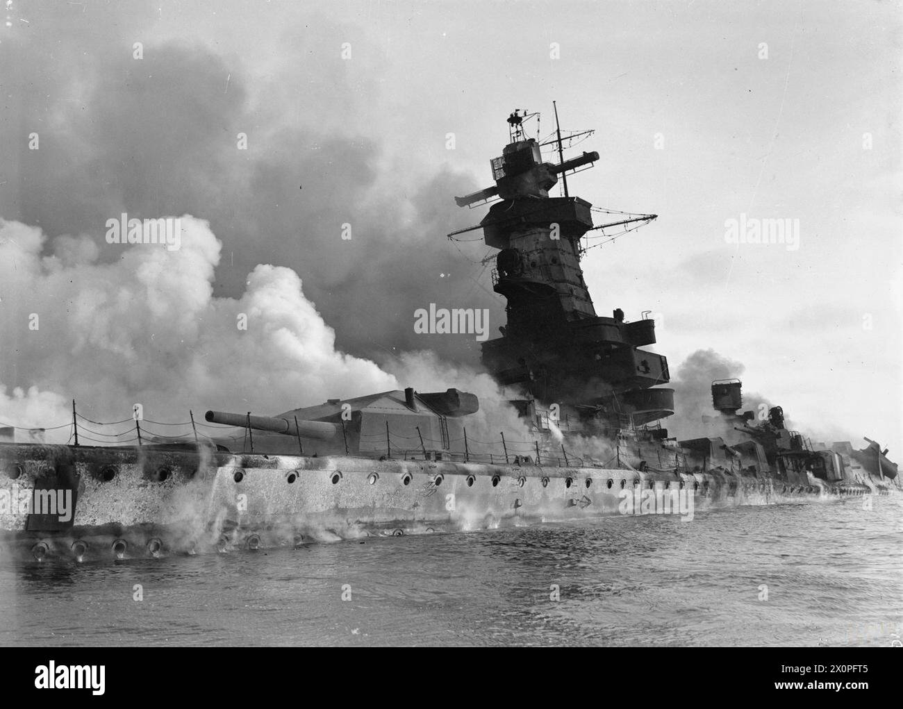 THE ADMIRAL GRAF SPEE IN FLAMES OFF MONTEVIDEO. 17 DECEMBER 1939, IN ...