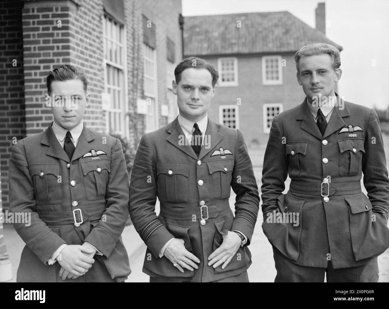 Robert mcknight left hi-res stock photography and images - Alamy