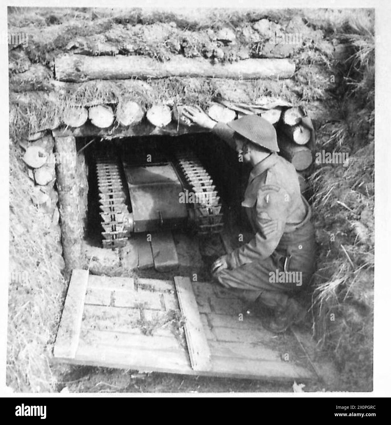 D-DAY - BRITISH FORCES DURING THE INVASION OF NORMANDY 6 JUNE 1944 - A ...