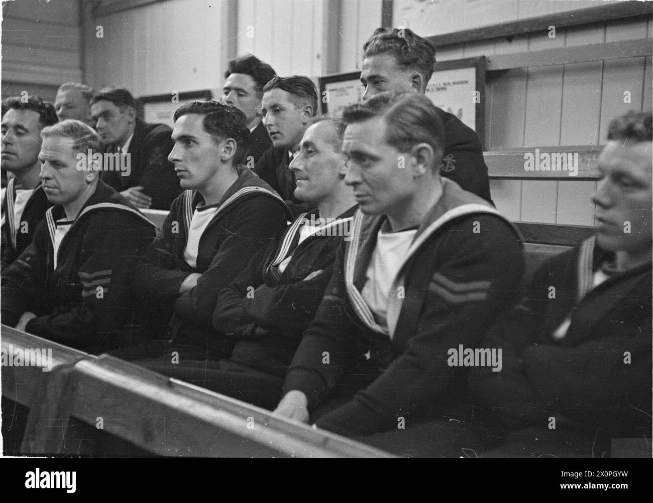 HMS DEFIANCE, TRAINING ESTABLISHMENT. SEPTEMBER 1940, HMS DEFIANCE ...