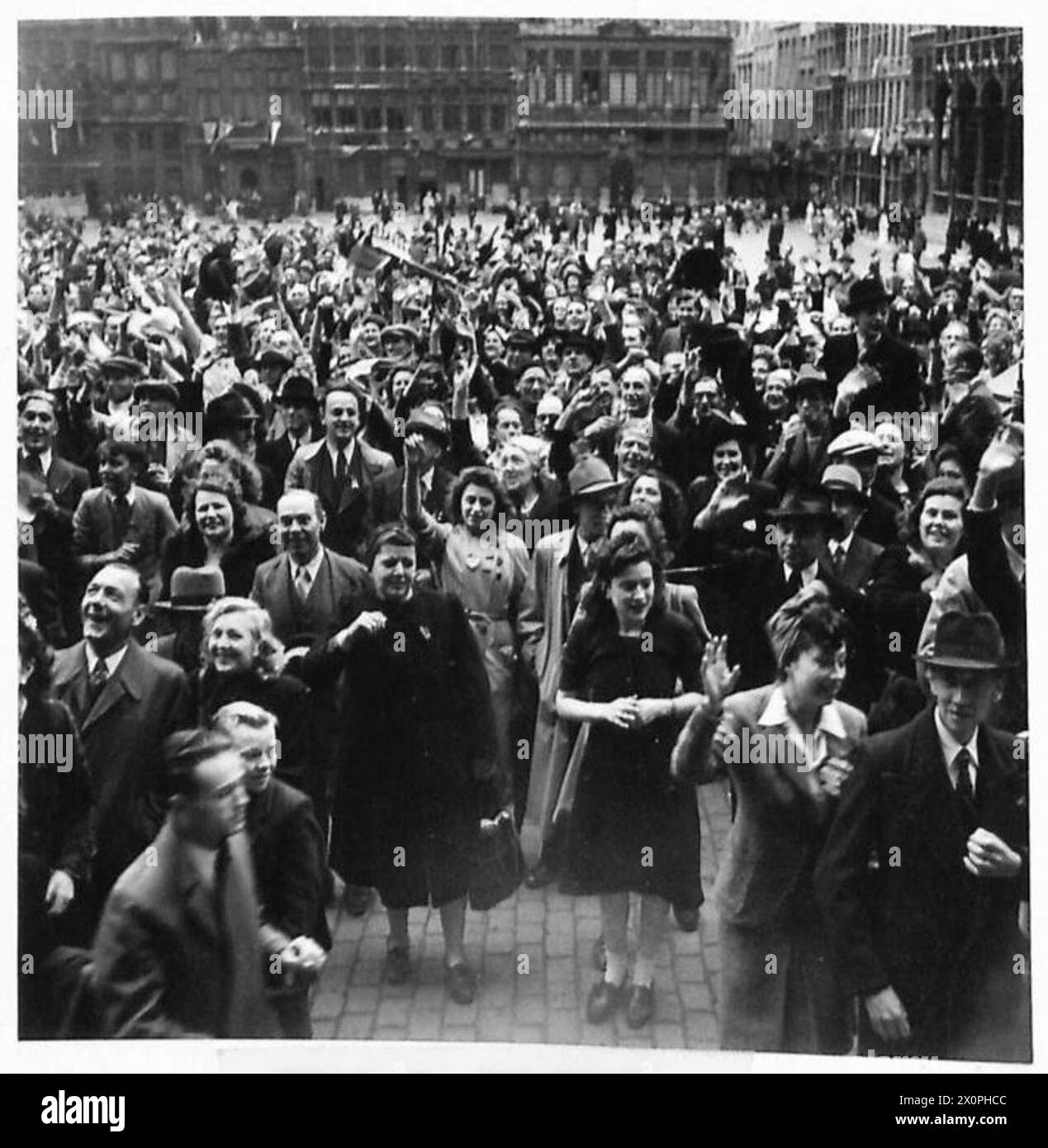 Civilian forces Black and White Stock Photos & Images - Alamy