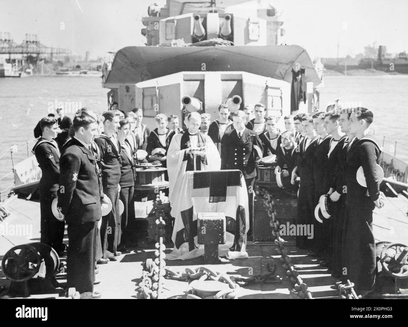 THE ROYAL NAVY DURING THE SECOND WORLD WAR - Sunday morning service on ...