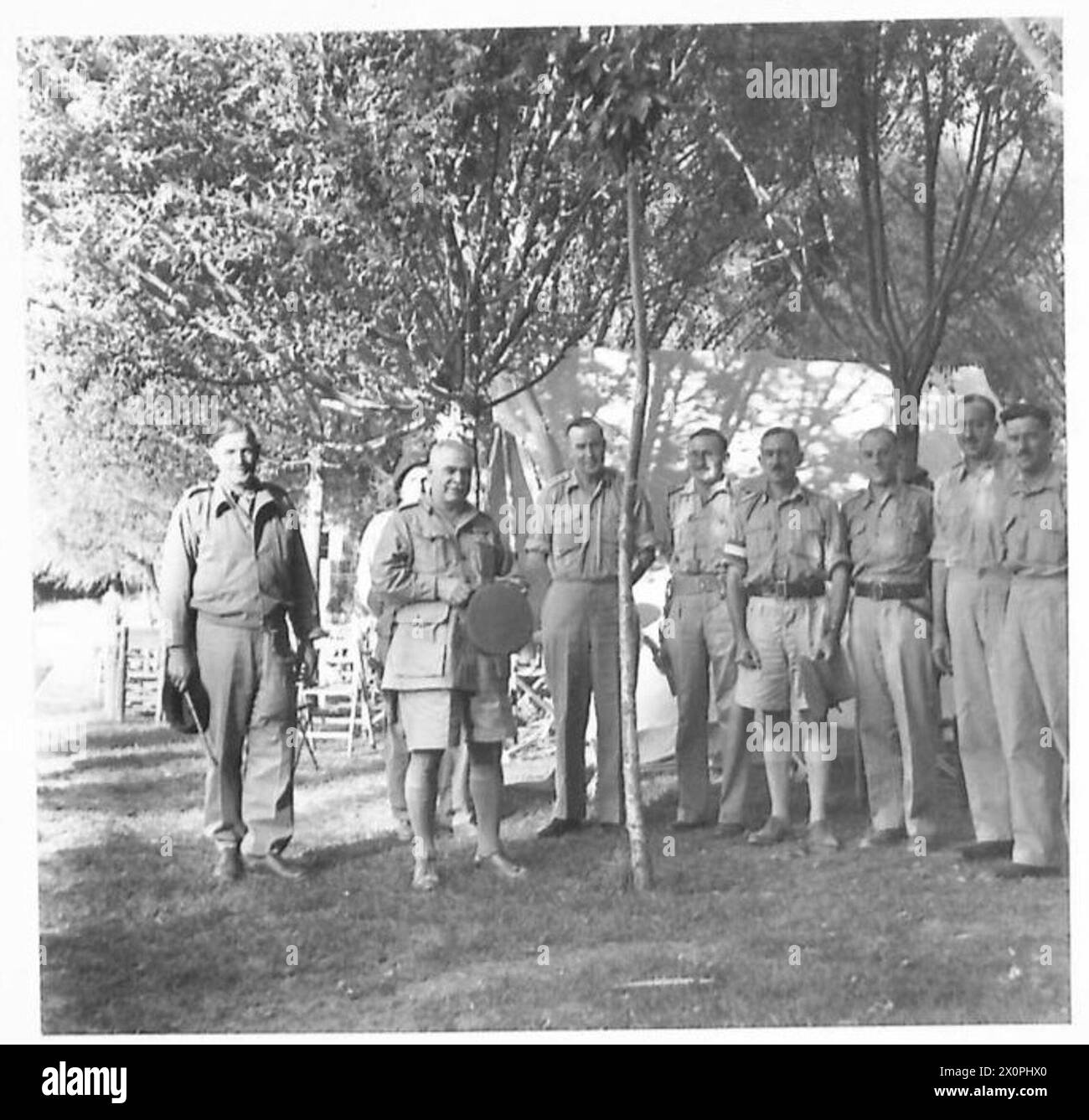 THE BRITISH ARMY IN NORTH AFRICA AND THE MIDDLE EAST 1940-1947 - Lieut ...