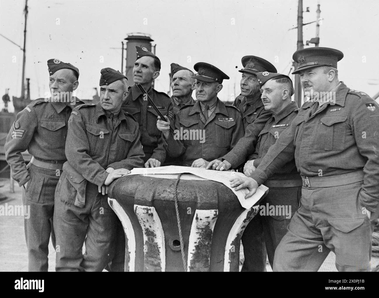 RETIRED NAVYMEN NOW HOME GUARDS. 21 APRIL 1944, PORTSMOUTH. - Left to ...