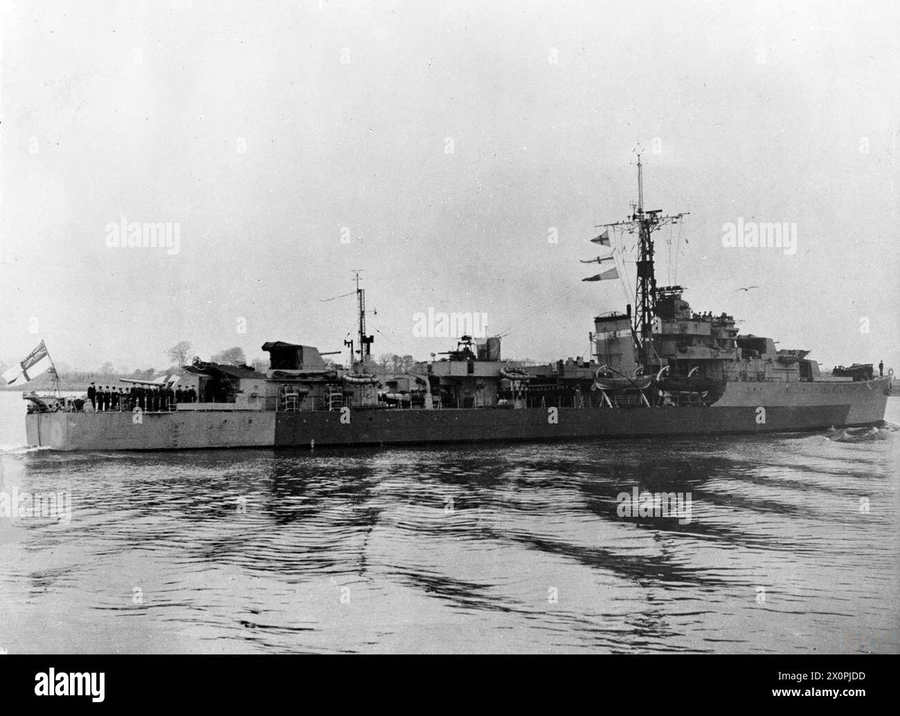 HMS CARRON, BRITISH CAESAR CLASS DESTROYER. 1945, AT SEA. - , HMS ...