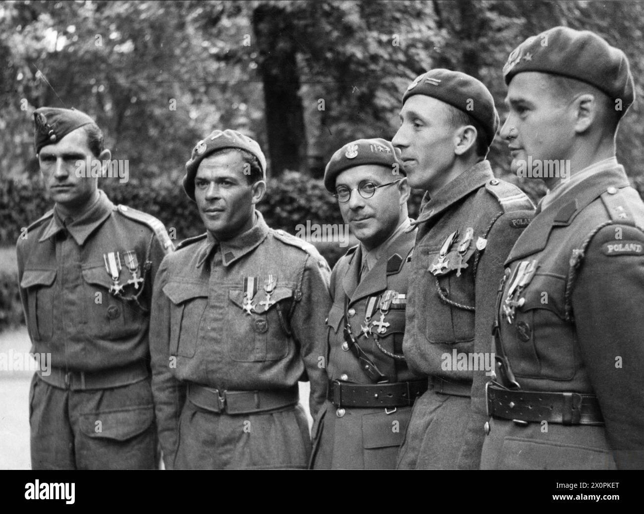 Officers and men of the Independent Podhalan Rifles Brigade are ...