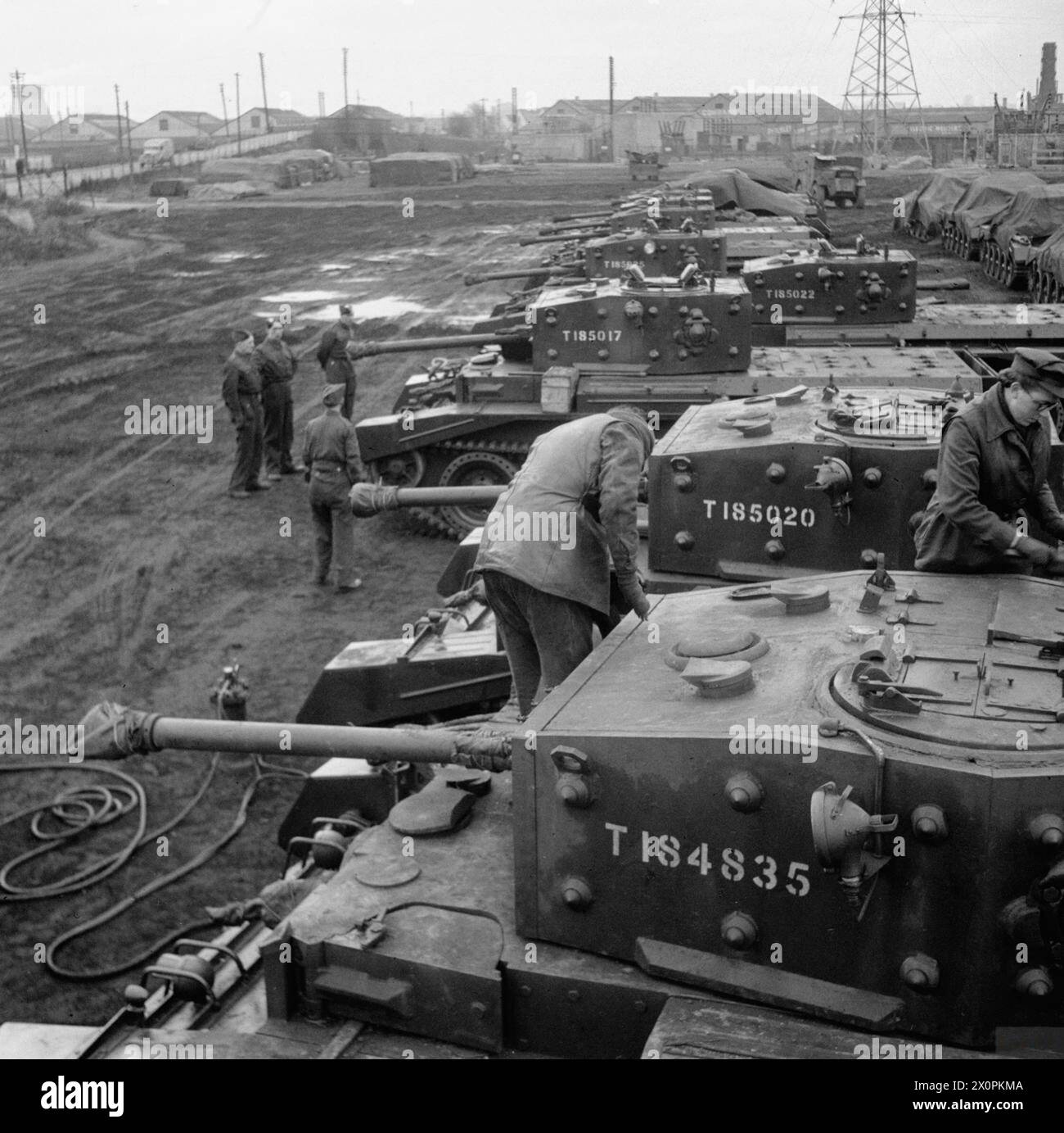 CROMWELL & CENTAUR TANKS - Centaur tanks lined up ready for despatch in ...