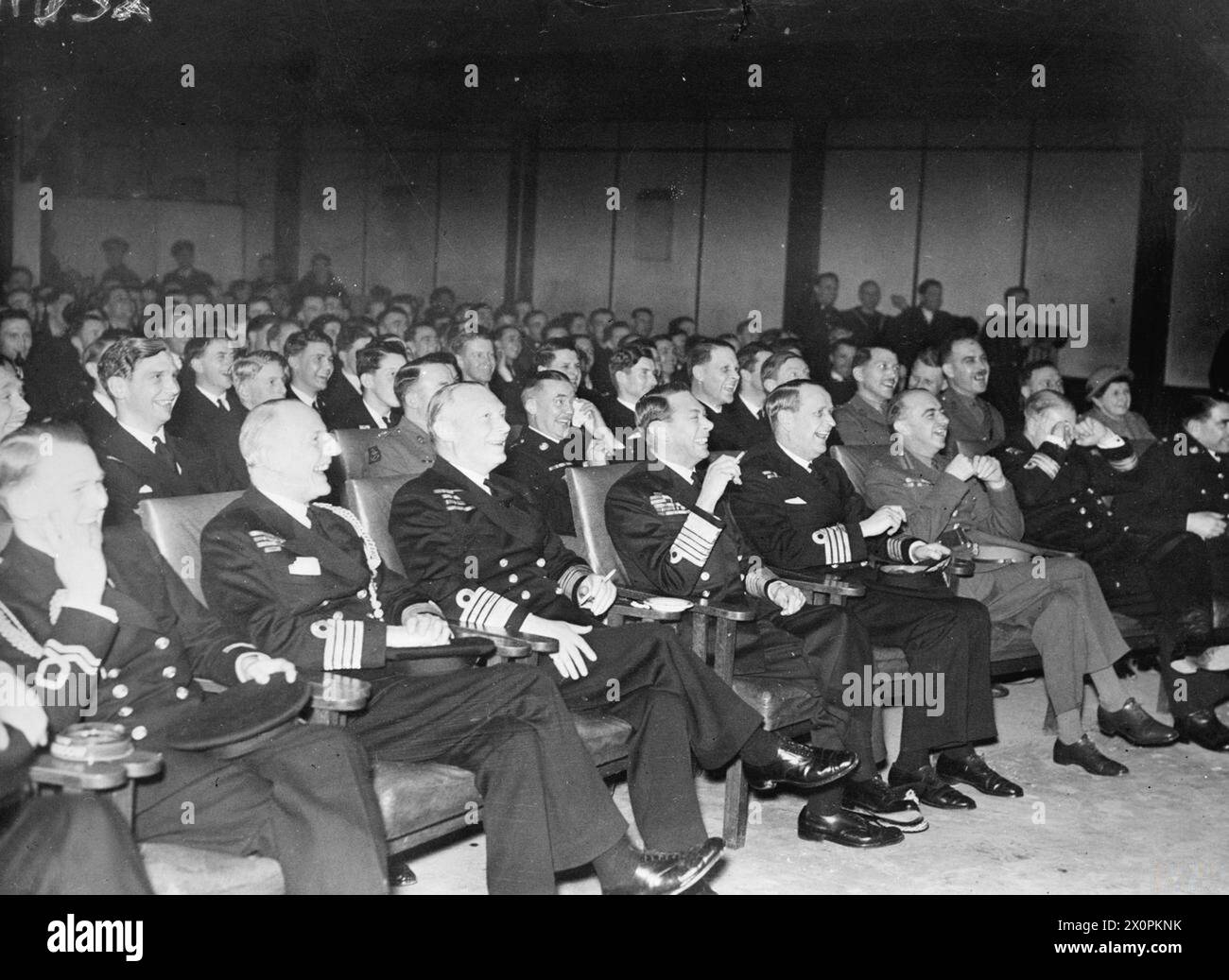 Ensa uniform hi-res stock photography and images - Alamy