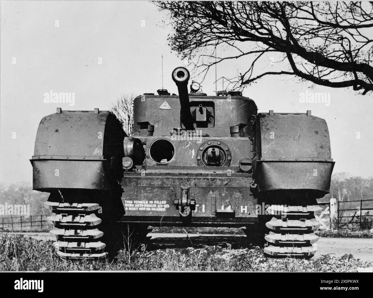 TANKS AND AFVS OF THE BRITISH ARMY 1939-45 - Infantry tank Mk IV ...