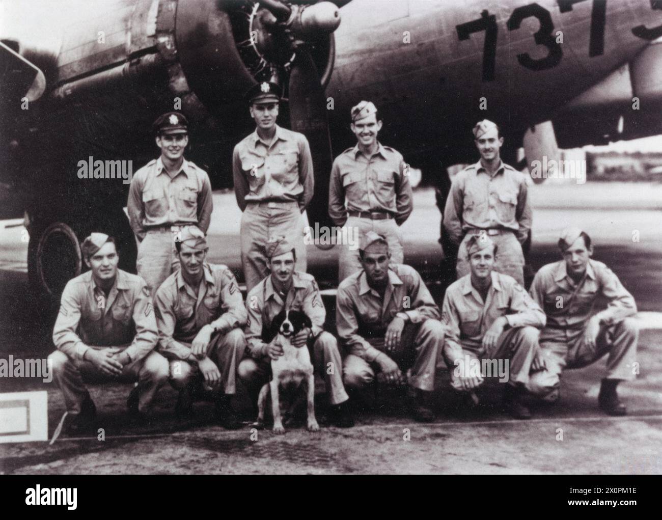 Bombardier b 17 wwii hi-res stock photography and images - Alamy