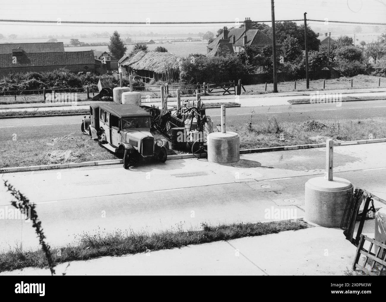 THE HOME FRONT IN BRITAIN DURING THE SECOND WORLD WAR - A series of ...