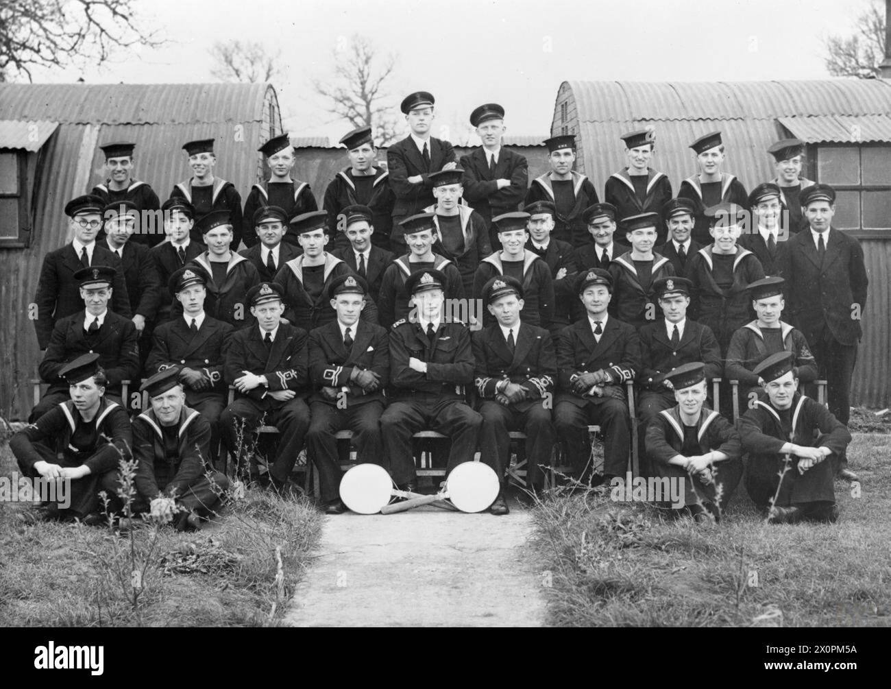 Gyro gunsight hi-res stock photography and images - Alamy