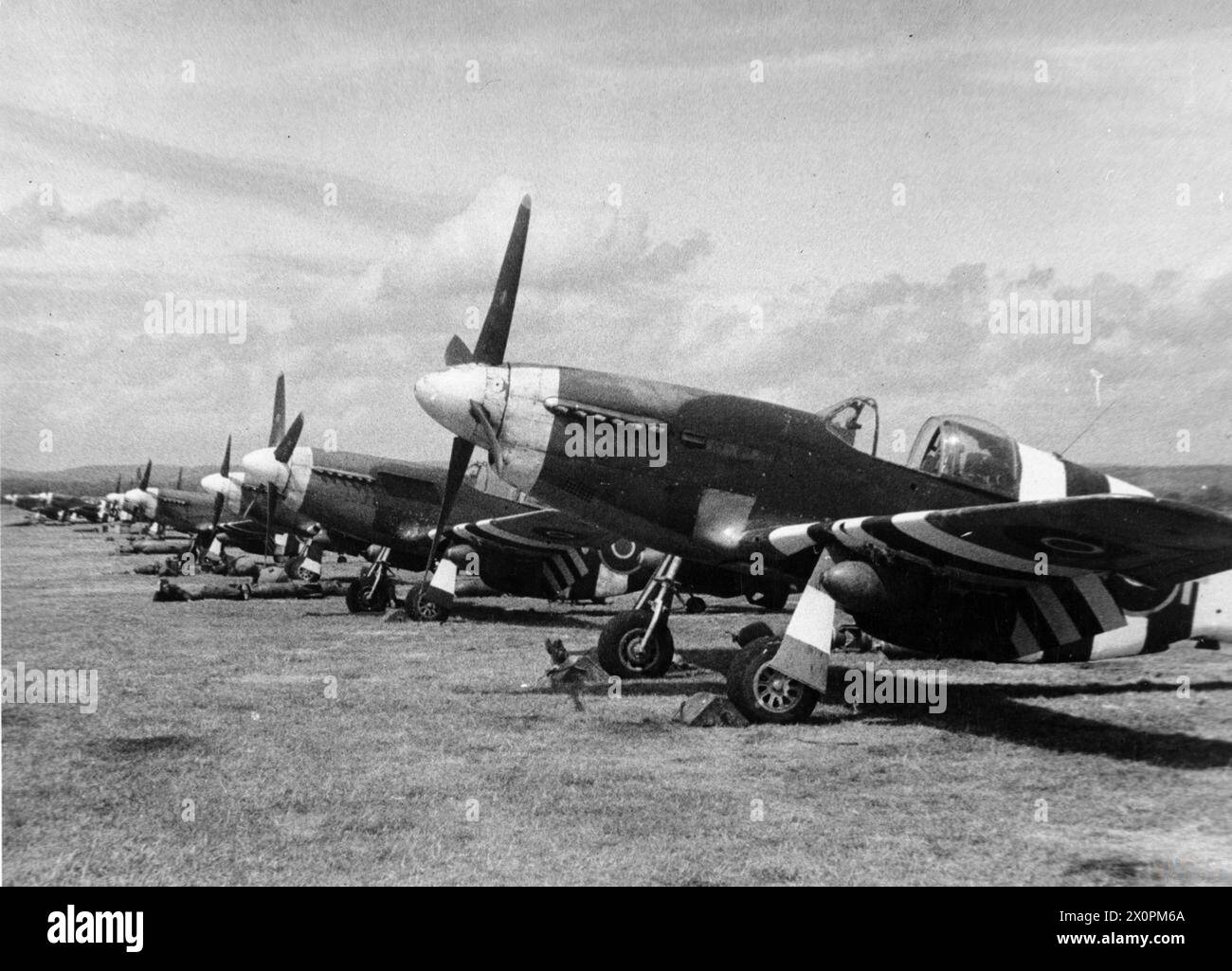 Photograph showing North American Mustang Mark III aircraft of No. 129 ...