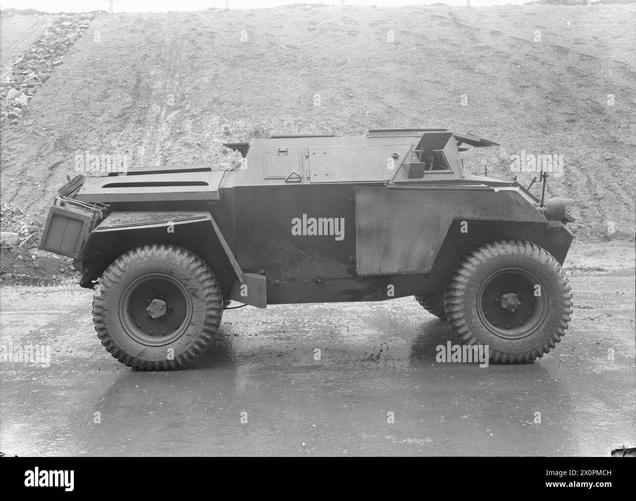 Humber scout car hi-res stock photography and images - Alamy