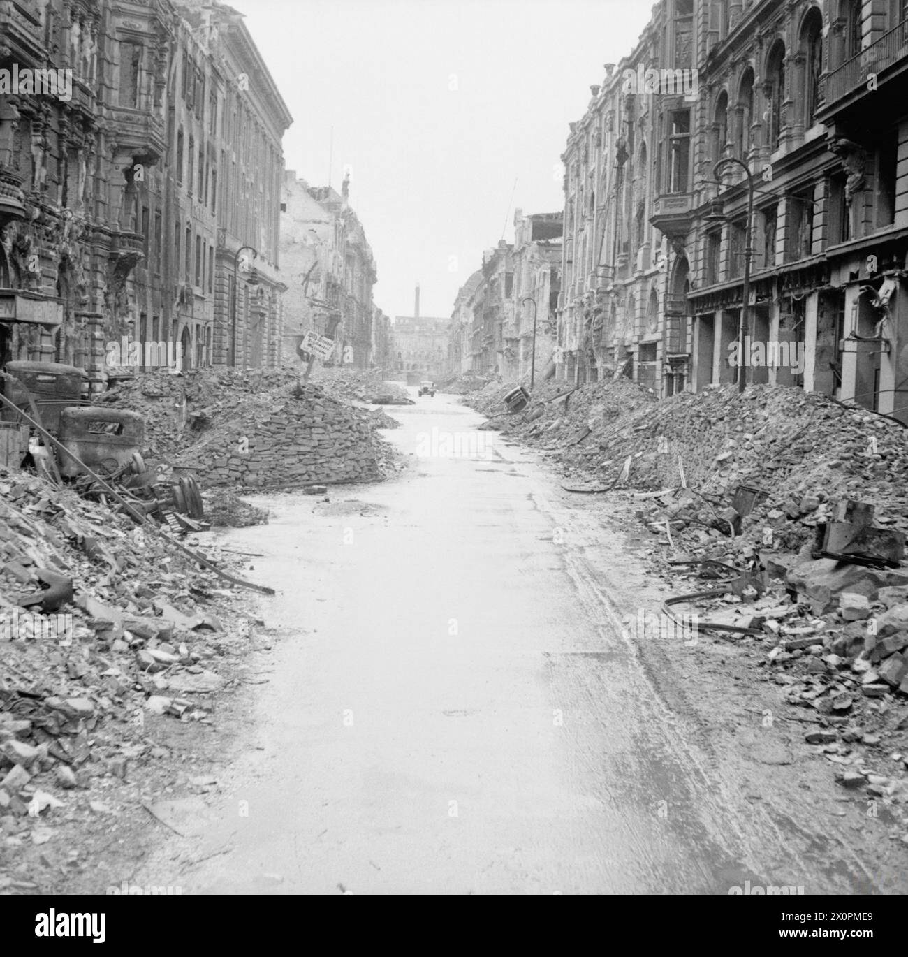 GERMANY UNDER ALLIED OCCUPATION 1945 - Scene of destruction in a Berlin ...
