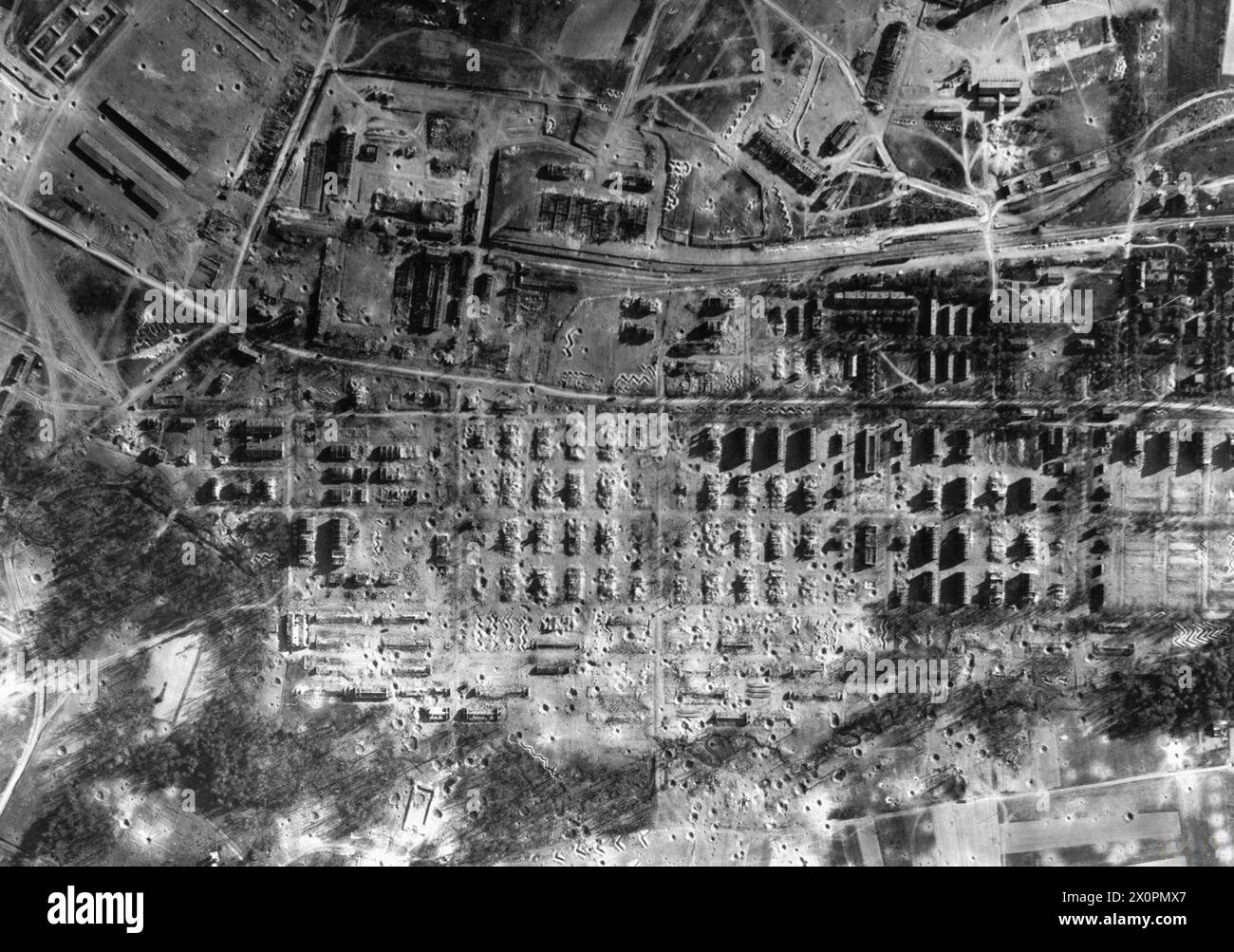 ROYAL AIR FORCE: OPERATIONS BY THE PHOTOGRAPHIC RECONNAISSANCE UNITS ...