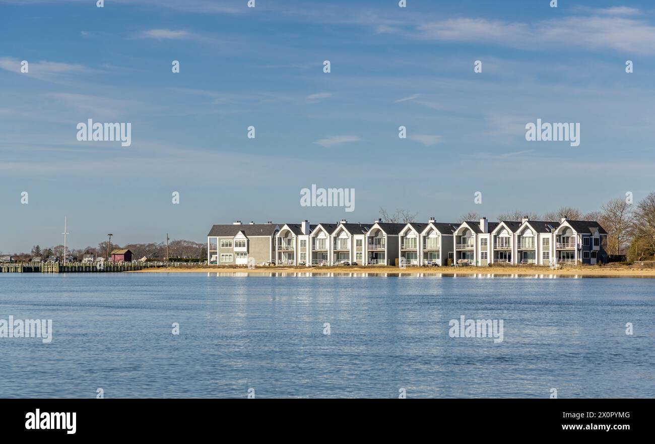 Oyster point waterfront hi-res stock photography and images - Alamy