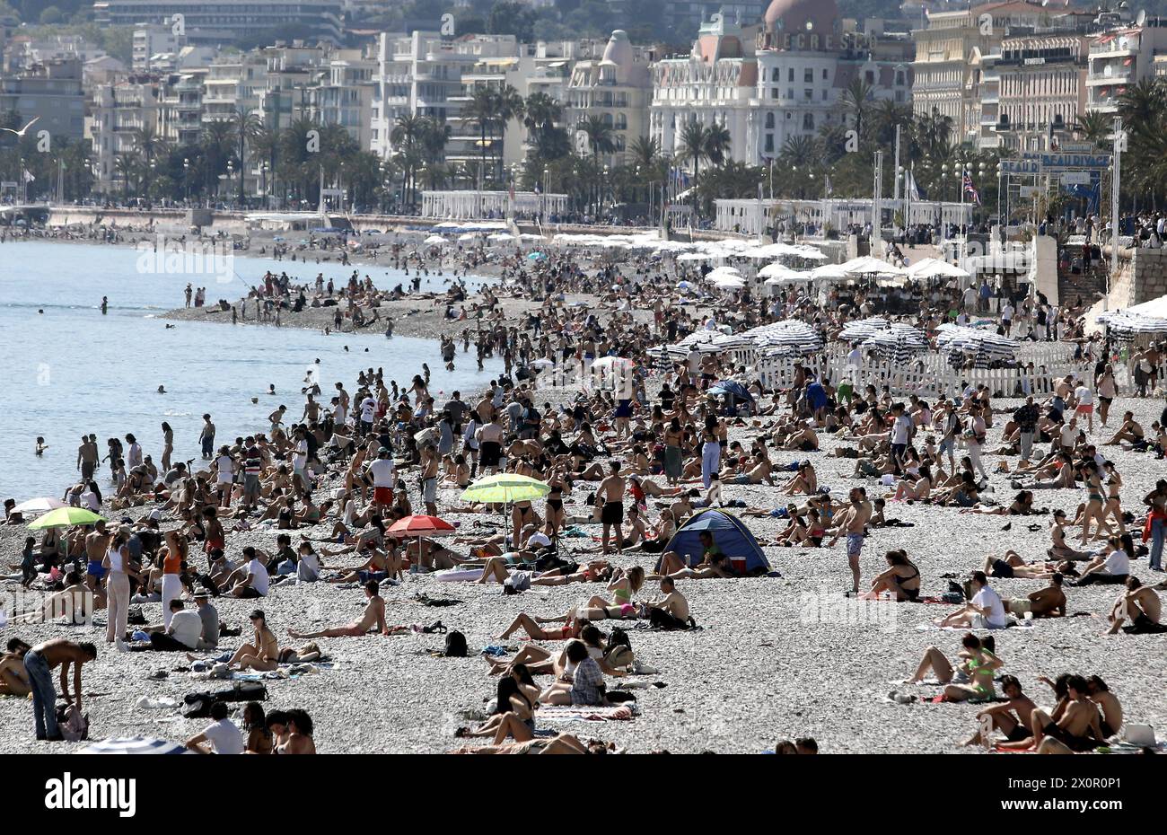 Plages nice hi-res stock photography and images - Alamy