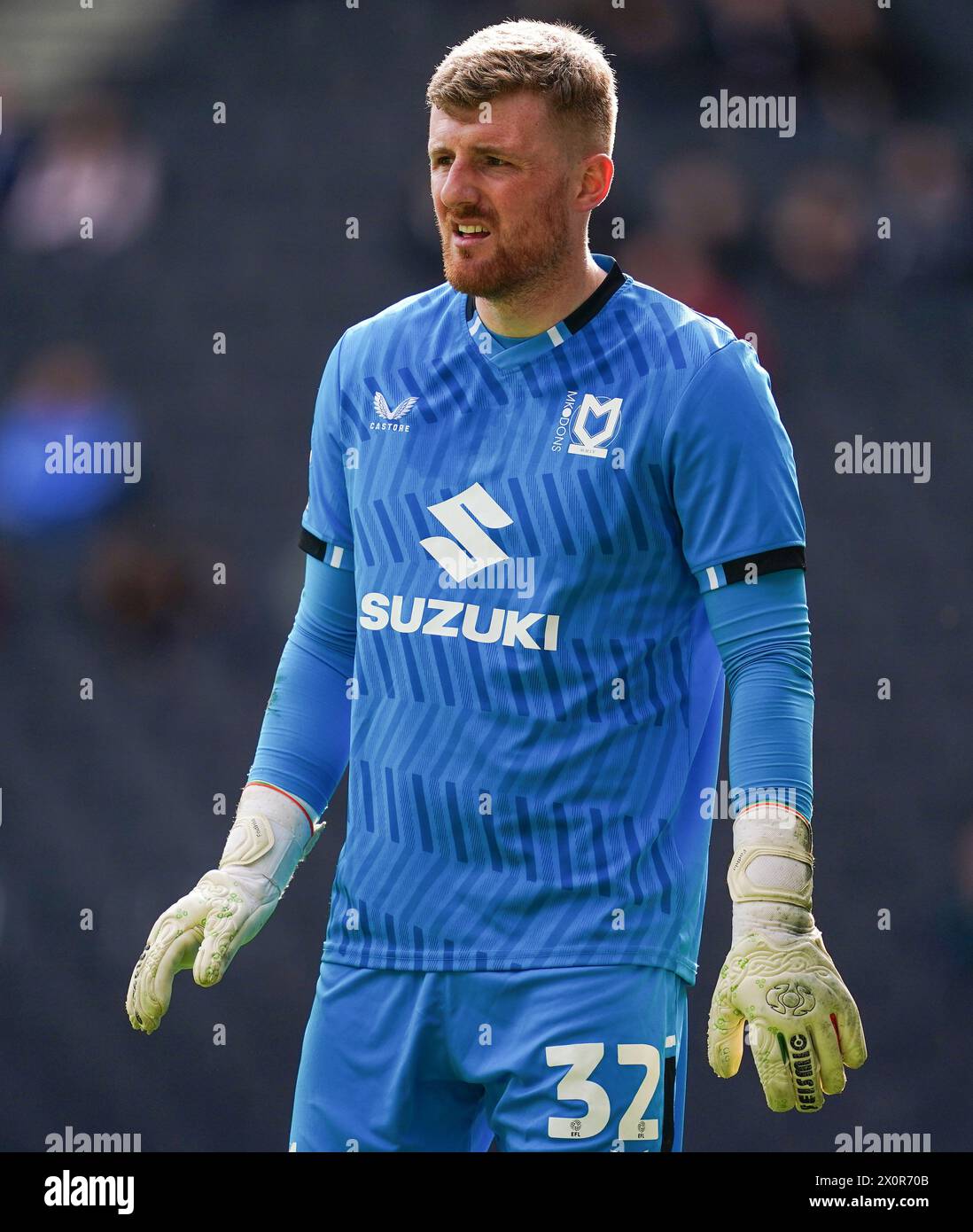 Michael kelly mk dons hi-res stock photography and images - Alamy