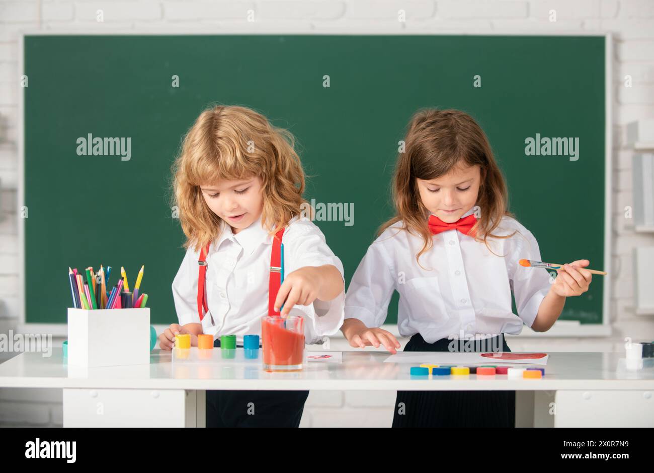Little artists painting, kids drawing art. Cute school friends kids ...
