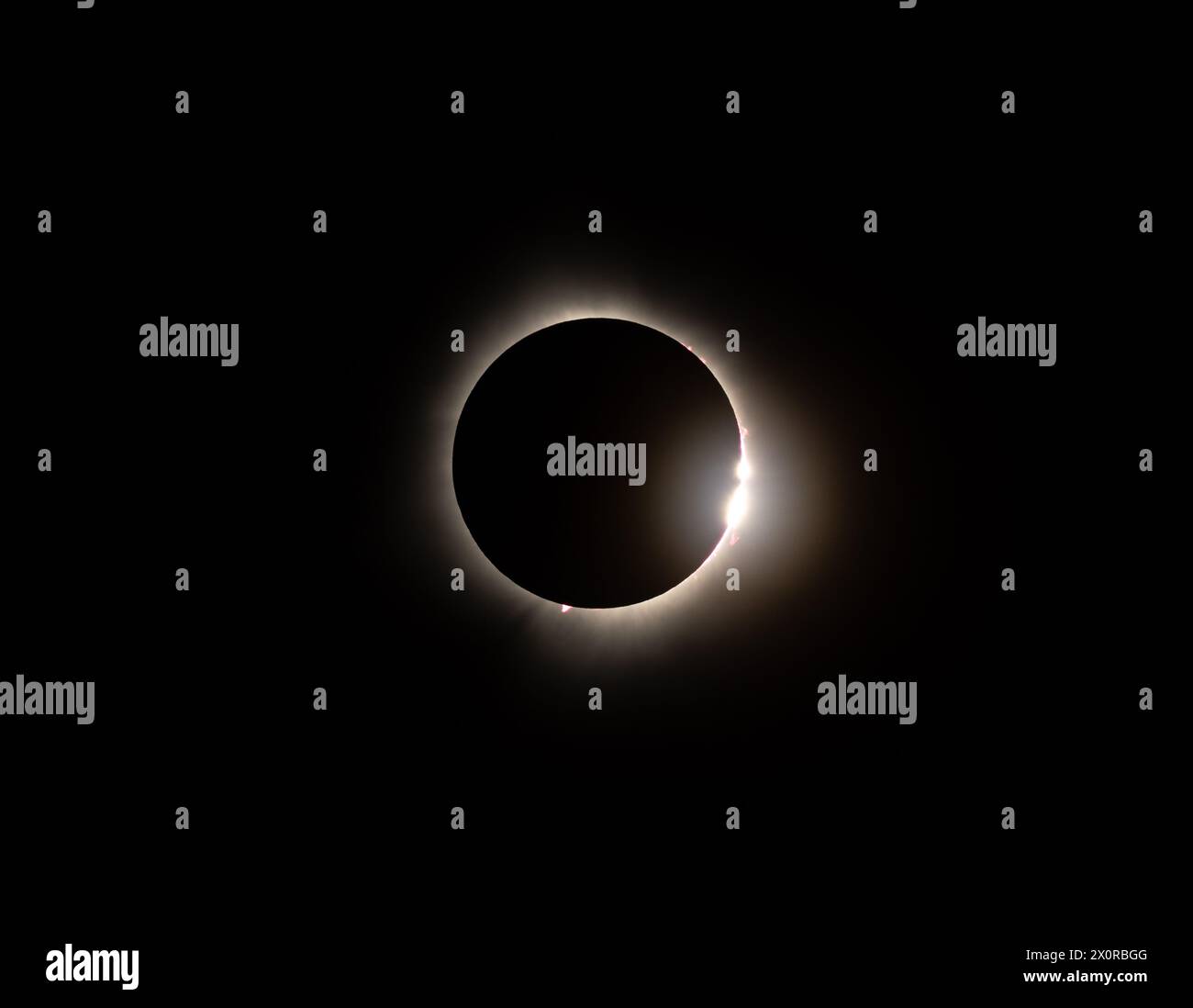 08 avril 2024 eclipse solaire totale hi-res stock photography and ...