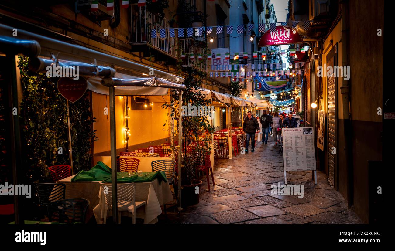 Street photography in via hi-res stock photography and images - Alamy