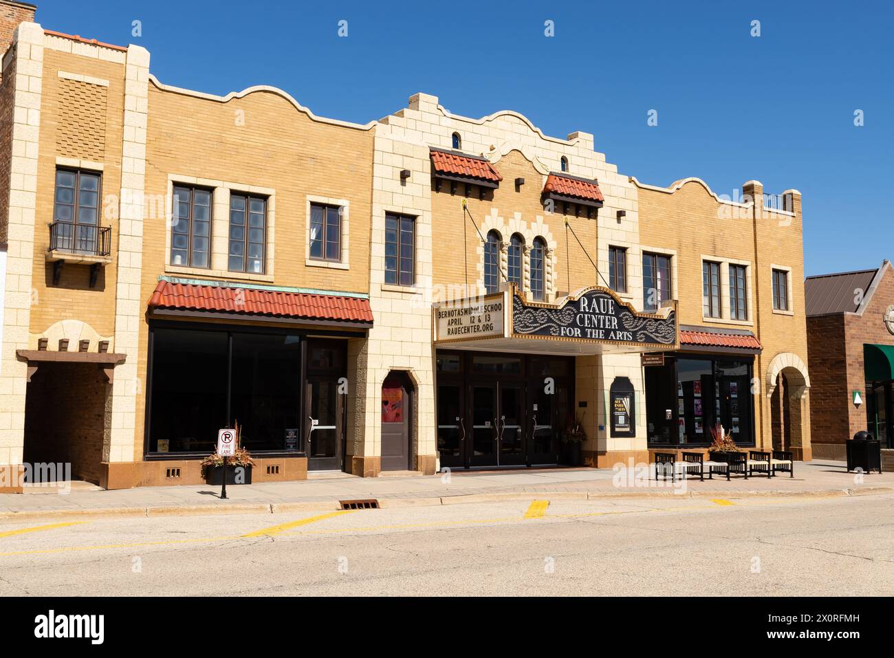 Crystal Lake, Illinois - United States - April 8th, 2024: Downtown ...