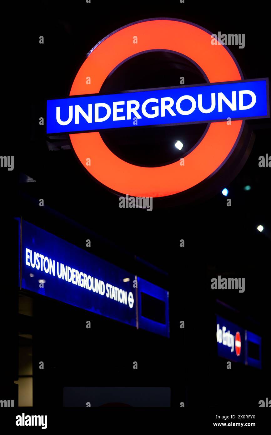 Illuminated london underground sign hi-res stock photography and images ...