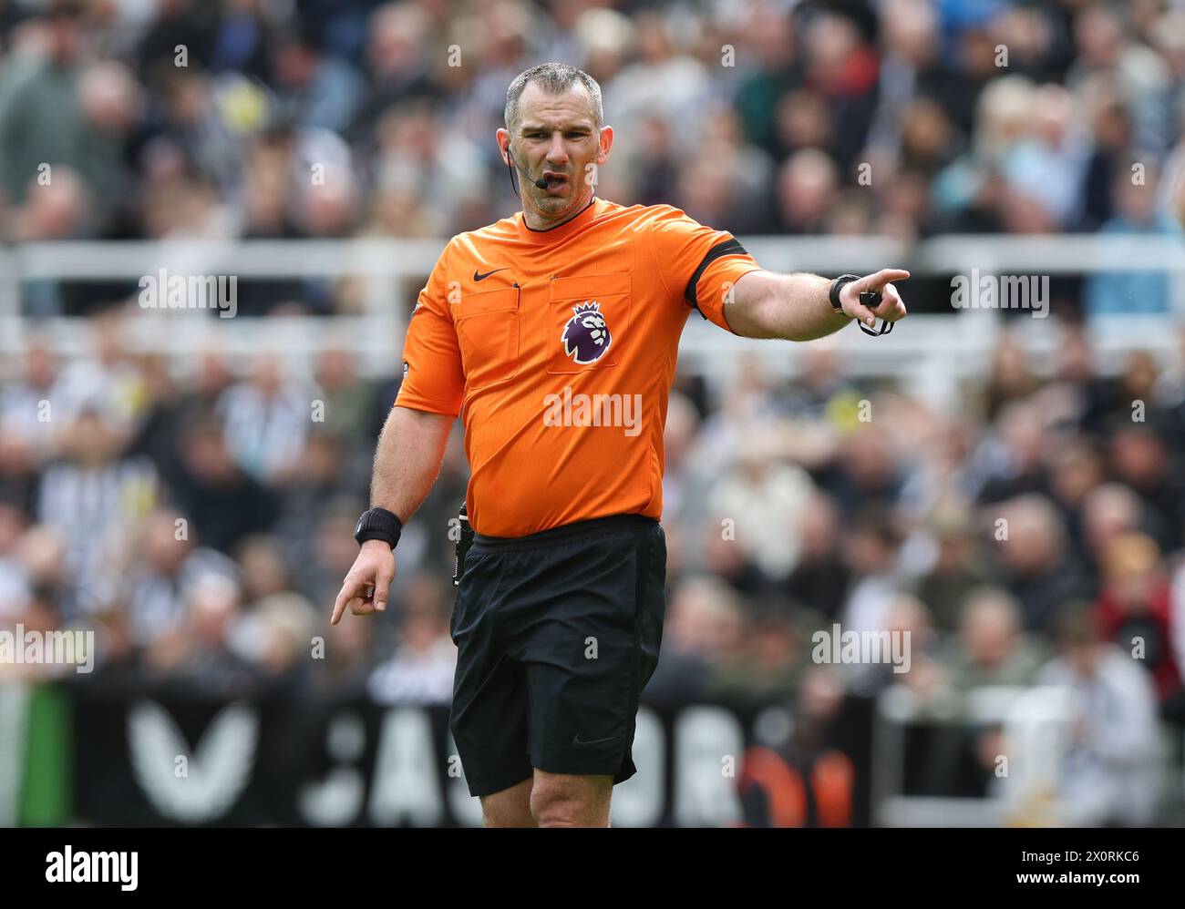 Football tim robinson hi-res stock photography and images - Alamy