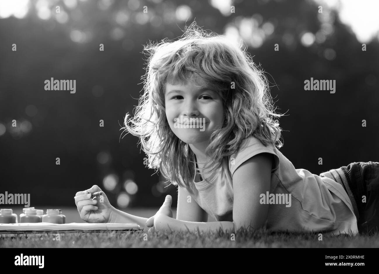 Cute little artist boy. Child boy enjoying art and craft drawing in ...