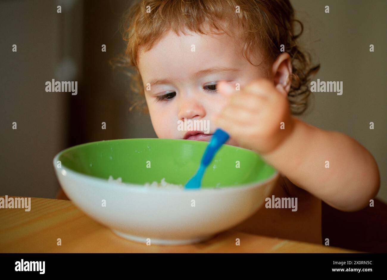 Child eats tasty healthy soup hi-res stock photography and images - Alamy