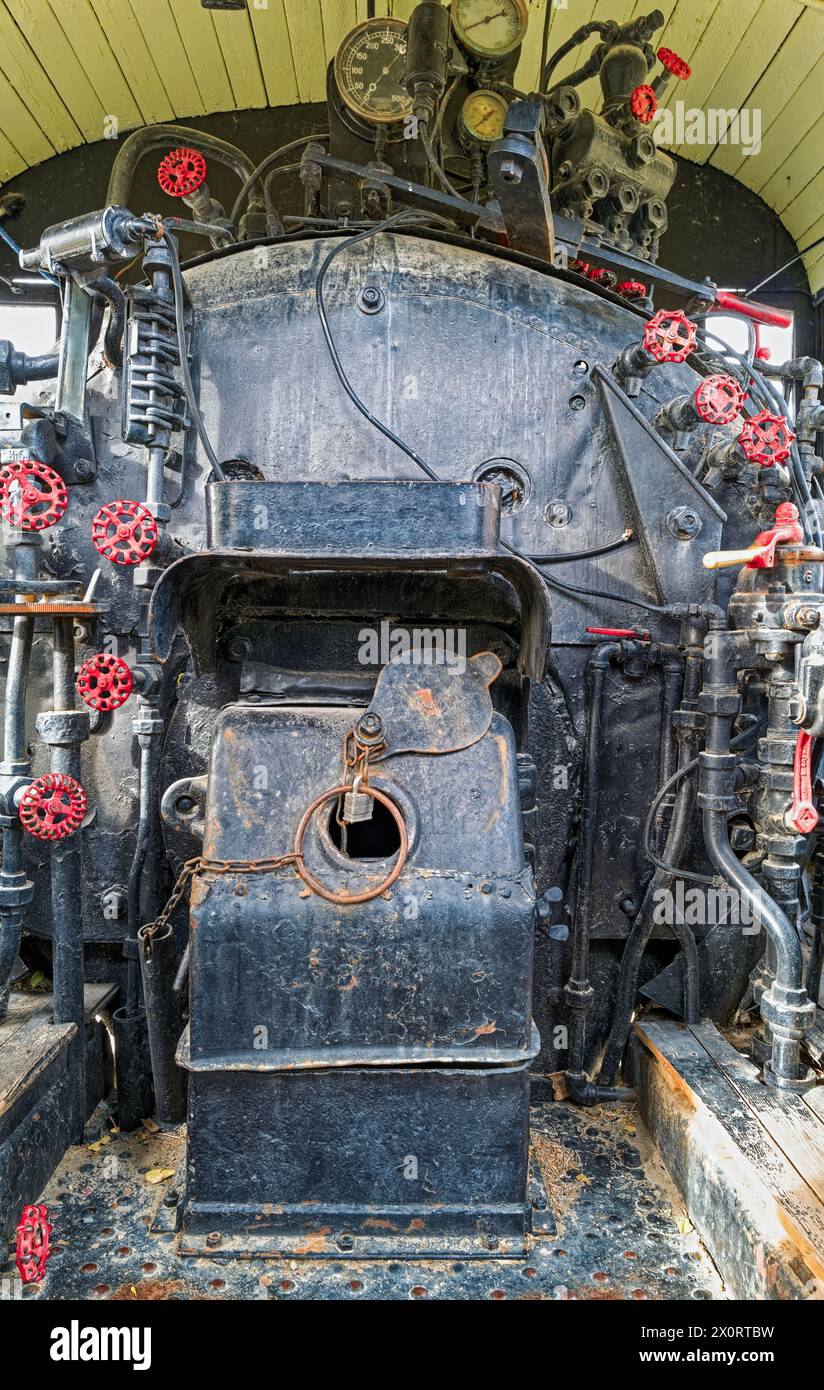 Steam locomotive train gauges hi-res stock photography and images - Alamy