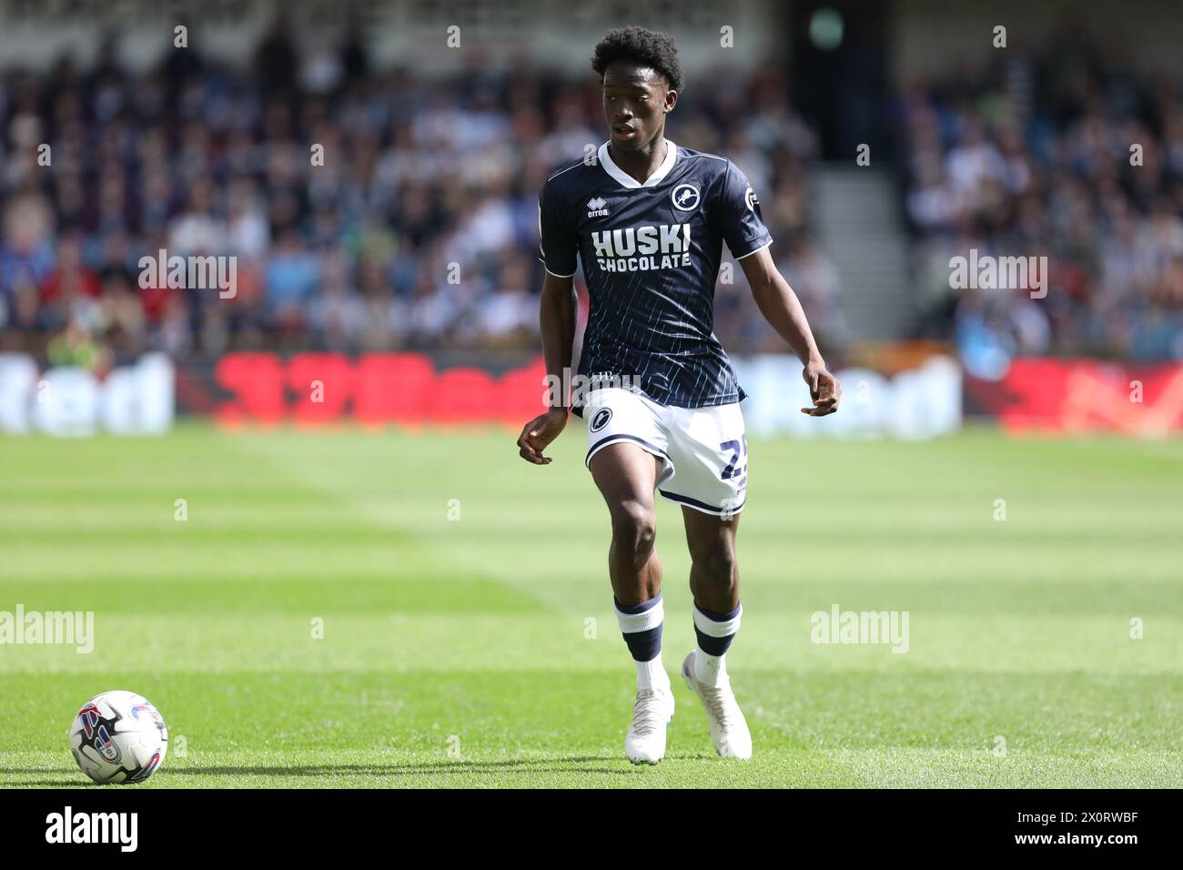 London, UK. 13th Apr, 2024. Romain Esse of Millwall on the ball during ...