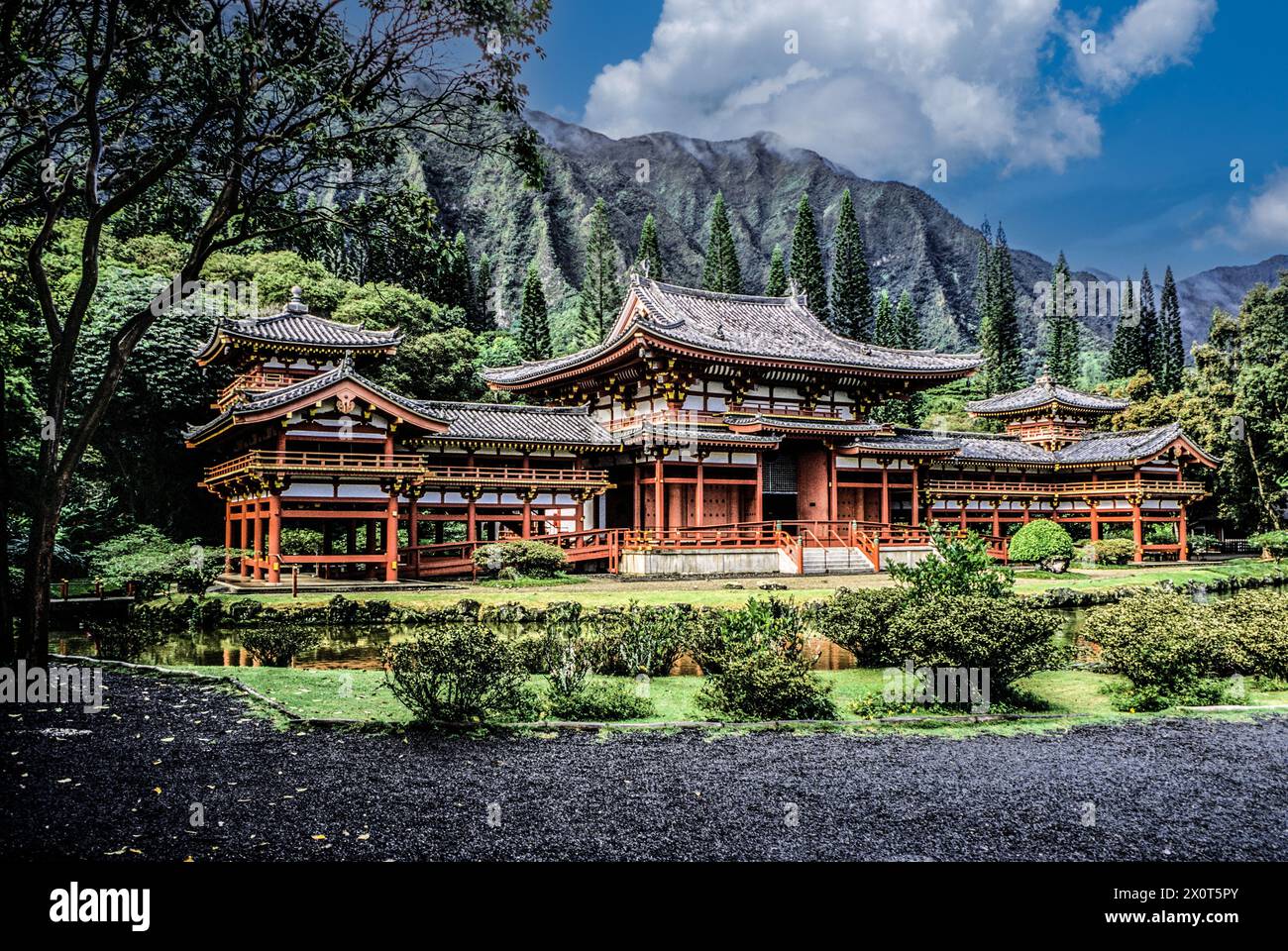 Oahu, Hawaii, USA - Byodo-In Buddhist Temple, Valley of the Temples. Ko ...