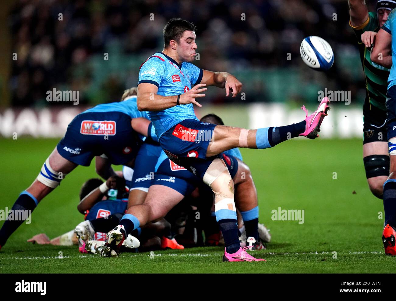 Zak burger hi-res stock photography and images - Alamy