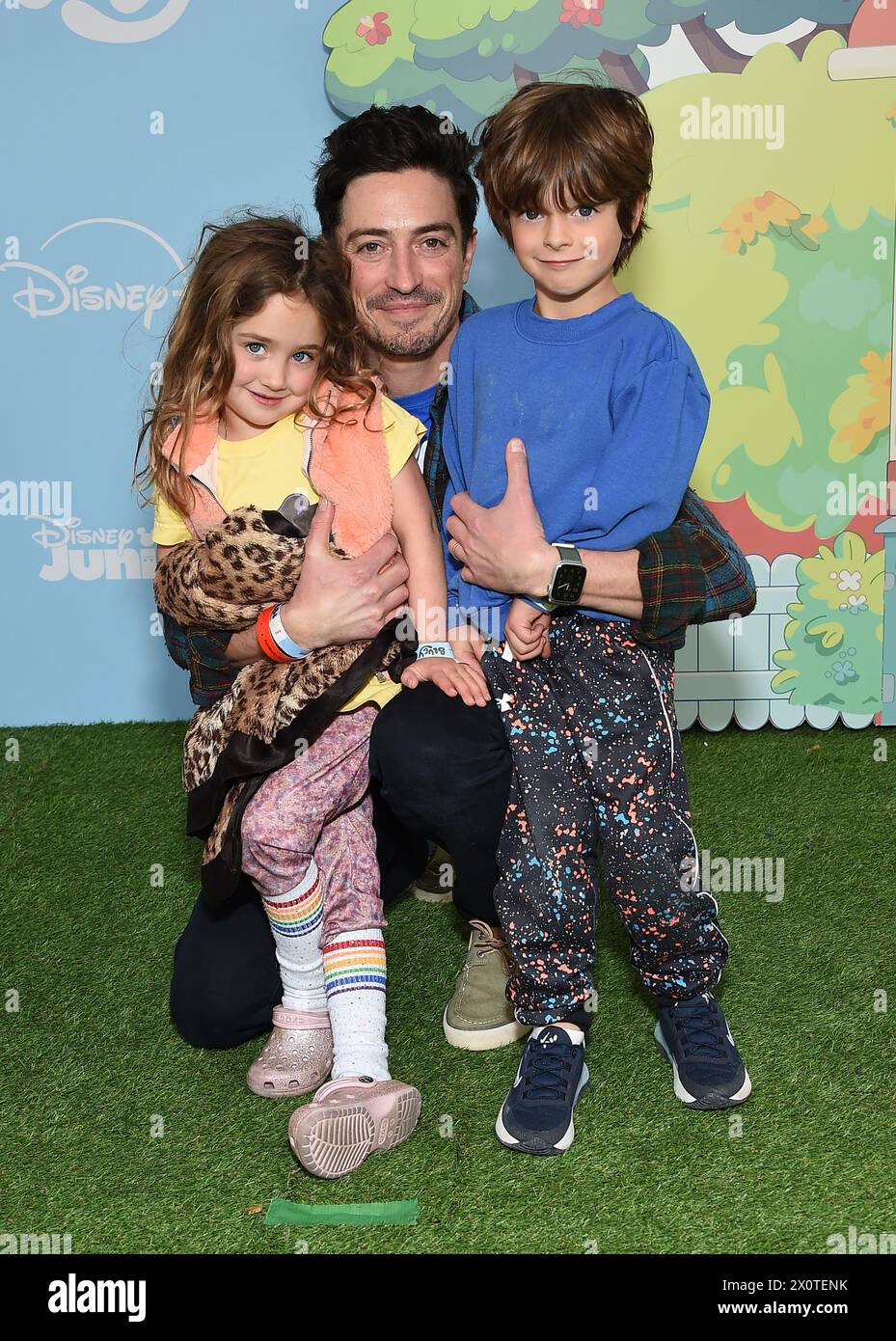 Burbank, USA. 13th Apr, 2024. Effie Feldman, Ben Feldman, Charlie ...