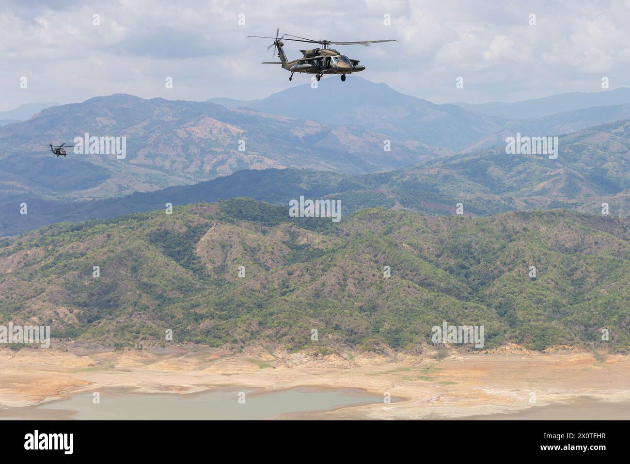 U.S. Army aircrews with the 25th Combat Aviation Brigade, 25th Infantry ...