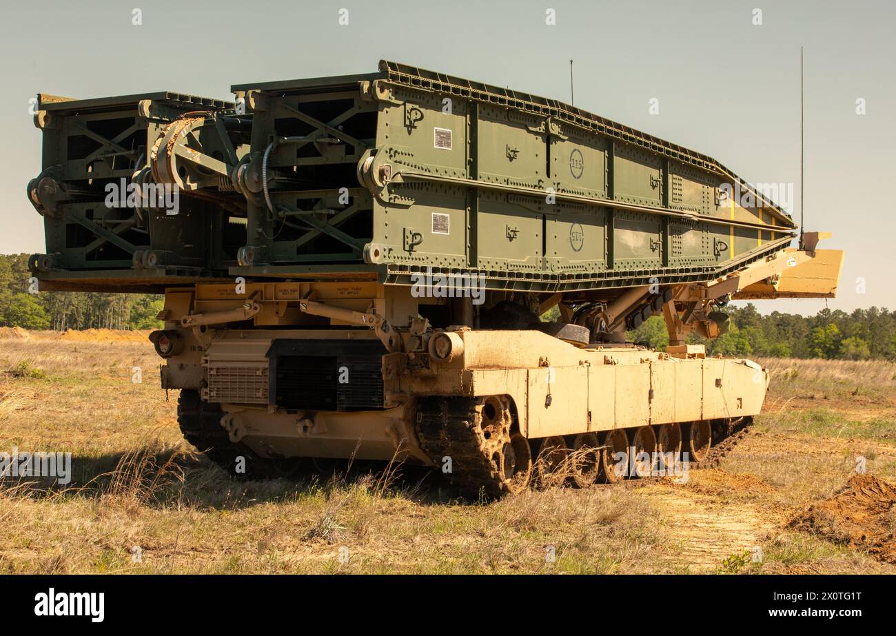 A Joint Assault Bridge Vehicle (JAB), assigned to 1st Armored Brigade ...