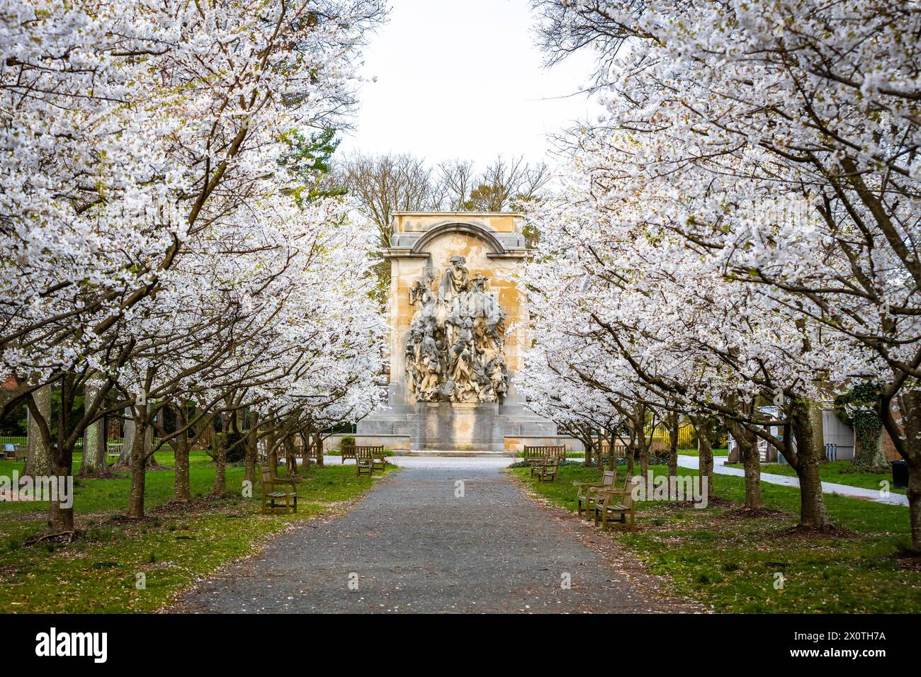 04 06 2024 hi-res stock photography and images - Alamy